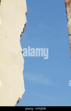 gap site between two walls Stock Photo - Alamy