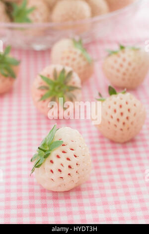 Pineberries or Hula Berry a hybrid strawberry with a pineapple flavor ...