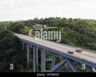 Puente de Bacunayagua Bridge, view from above to the highest bridge in ...