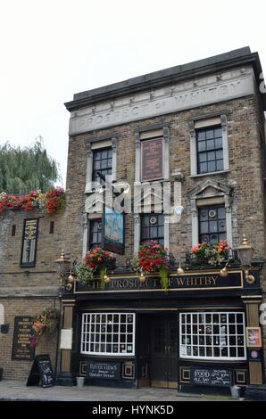 England, London, Wapping, The Prospect of Whitby Riverside Pub Stock ...