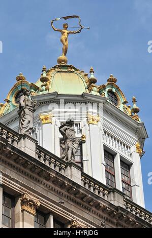 Beautiful Building Next To Grand Place (Grote Markt) In Brussels ...