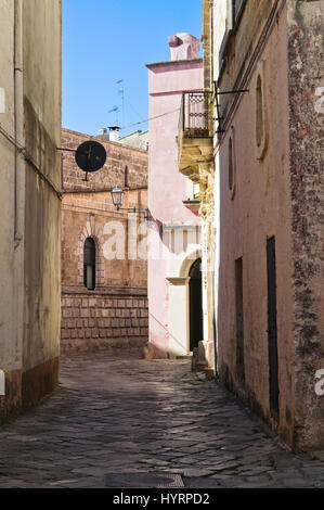Alleyway. Alessano. Puglia. Italy Stock Photo - Alamy