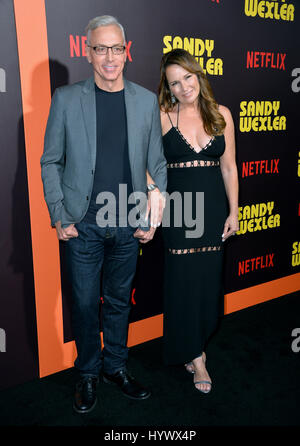 Dr. Drew Pinsky and Susan Pinsky attend the MTV Movie & TV Awards at ...