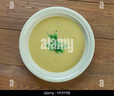 Perre hernemuhennos - Finnish pea pudding Stock Photo - Alamy