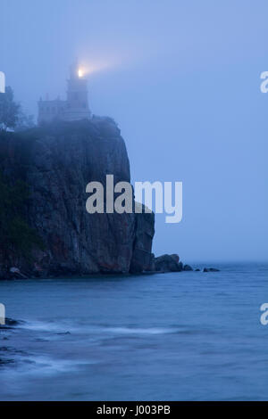 Dusk Lighthouse cliff Lake Superior Split Rock Lighthouse State Park ...