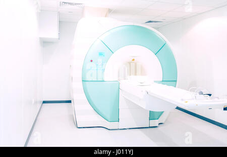 Magnetic Resonance Imaging MRI device and computer systems Stock Photo ...