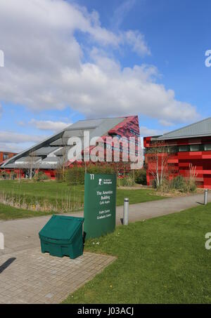 YANG Fujia and Amenities Building at the Jubilee Campus, University of ...