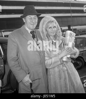 Actor Rex Harrison with wife Elizabeth Rees-Williams Stock Photo - Alamy
