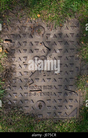 Thames Water manhole cover in London,England,UK Stock Photo - Alamy