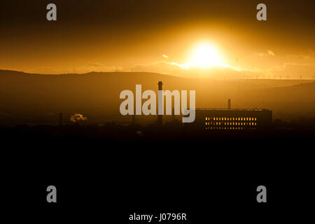 Drummonds Mill before the devastating fire that destroyed it - Lumb ...