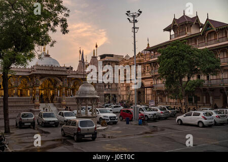 Kalupur Swaminarayan Mandir, a hindu temple in the old city of ...