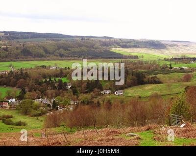 Campsie Glen, Glasgow, UK. 13th Apr, 2017. Sunny spells on Campsie ...