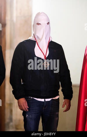 Ovied, Spain. 13th April, 2017. An inmate is released at Judgment ...