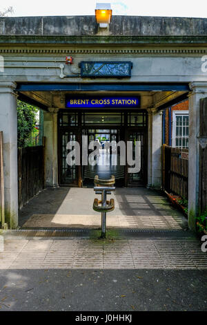 Brent Cross Underground Station, Brent Cross, London Borough of Barnet ...