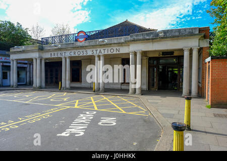 Brent Cross Underground Station, Brent Cross, London Borough of Barnet ...