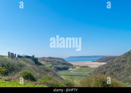 The ruins of Pennard Castle, Gower Peninsular, Wales Stock Photo - Alamy