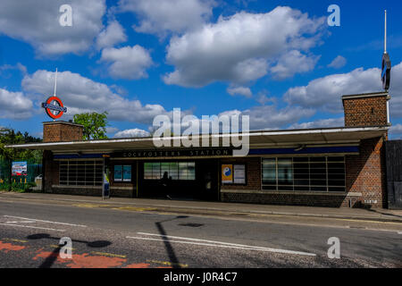 Cockfosters London Underground Station Piccadilly line terminus Stock ...