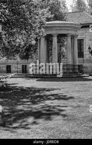 The Gernika tree is one of the most universal symbols of the Basque ...