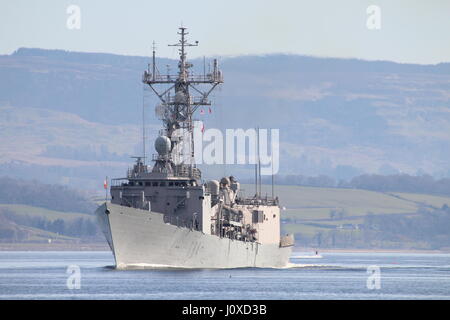 ESPS Reina Sofia (F84), a Santa Maria-class frigate of the Spanish Navy ...