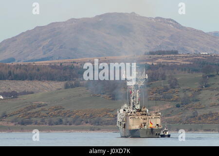 ESPS Reina Sofia (F84), a Santa Maria-class frigate of the Spanish Navy ...