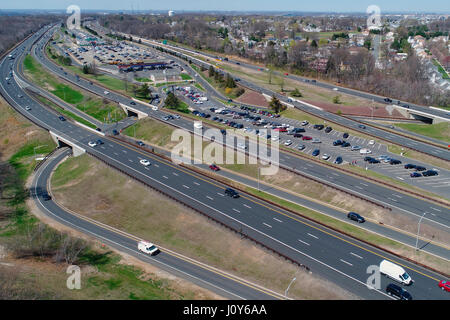 The Garden State Parkway near Cheesequake Rest Area Stock Photo - Alamy