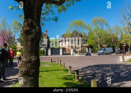Antony, France, Paris Suburbs, Suburban Street Scenes, House, Villa ...