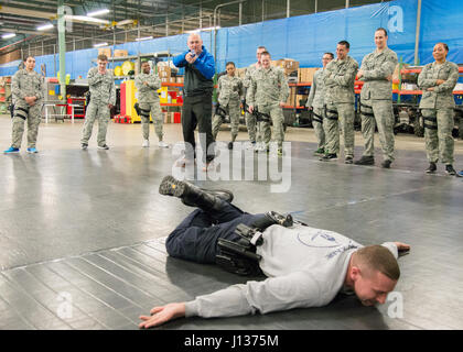 Cpl. Jason Baxley, Delaware State Police Tactical Control Unit ...