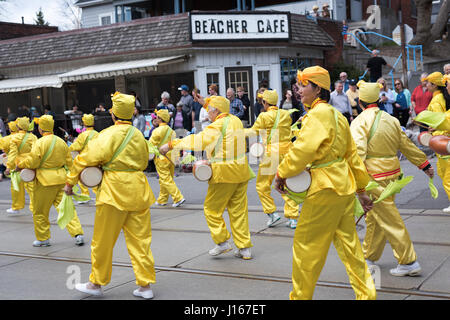 Falun Dafa marching group dressed in traditional Chinese costume play ...