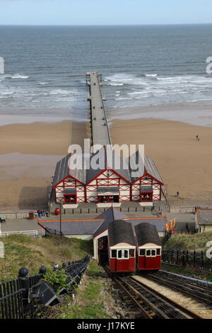 Saltburn Cliff lift. A parallel gauge lift that works using water to ...