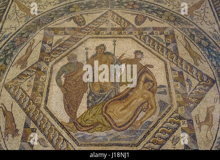Roman mosaic tile floor with geometric pattern Stock Photo - Alamy