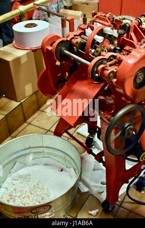Salt water taffy machine at the Savannah Candy kitchen Stock Photo - Alamy