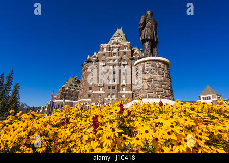 William C Van Horne statue at the Banff Springs Hotel, Banff National ...