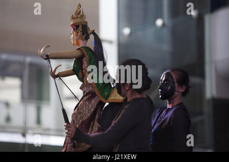 Bangkok, Bangkok, Thailand. 17th Apr, 2017. Hanuman, a key chracter in ...