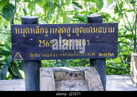 information signs of altitude, Doi Inthanon top of hill Stock Photo - Alamy