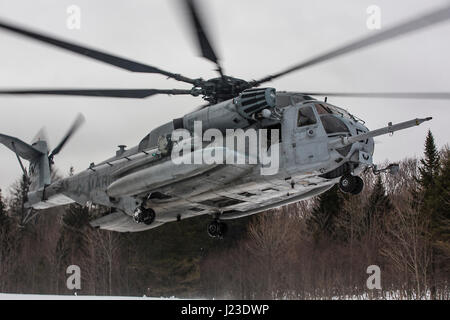 A Condor aircraft takes off in Frankfurt, Germany, Thursday, Jan. 15 ...