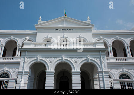 The National Museum of Colombo aka Sri Lanka National Museum exterior ...