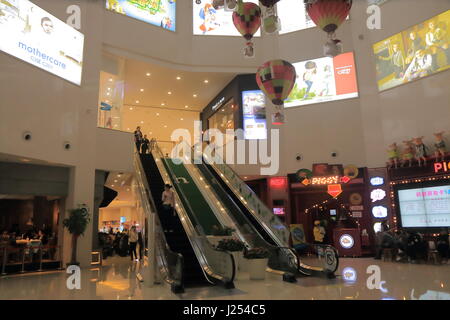 Contemporary Hubin Yintai in77 shopping mall in Hangzhou China Stock ...