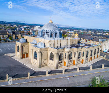 Jamiyat Tabligh-Ul-Islam Central Mosque Bradford Stock Photo - Alamy