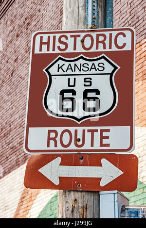 Kansas route US 66 sign icon , 3d rendering Stock Photo - Alamy