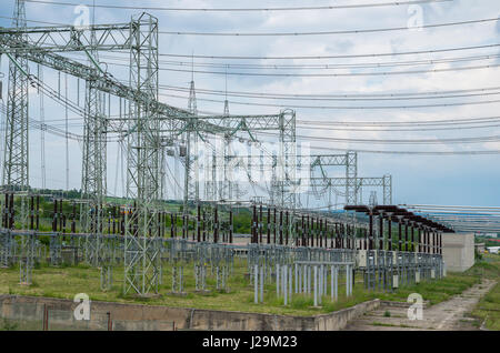 Electric line power substation, switching and transformers Stock Photo ...