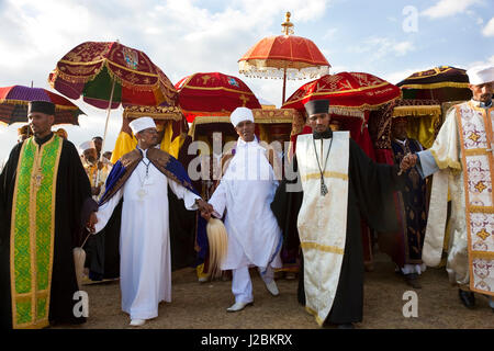 Priests carrying Ark of the Covenant replica's, procession of Timket ...