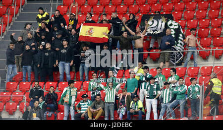 Real Betis fans Stock Photo: 15855355 - Alamy
