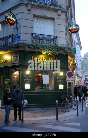 Corcoran's Pub, Paris, France; Irish Pub In France Stock Photo - Alamy