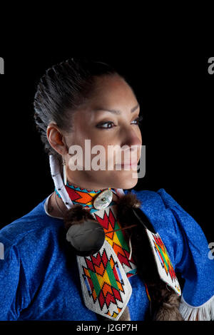 Shoshone traditional teenage dancer dressed in pow wow regalia, Elko ...