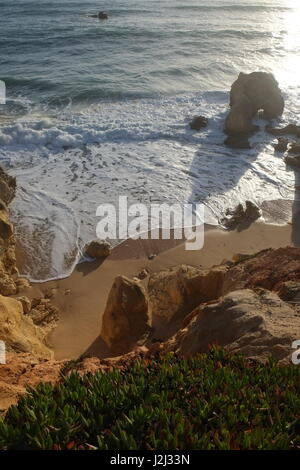Chiringuitos beach (Gale beach) scenery in Albufeira. Algarve, Portugal ...