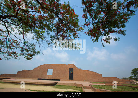 Badhya Bhumi Smriti Soudha (Slaughter-place Memorial) at Rayer Bazar ...