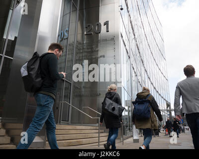201 Bishopsgate, headquarters of Henderson Global Investors, Mayer ...