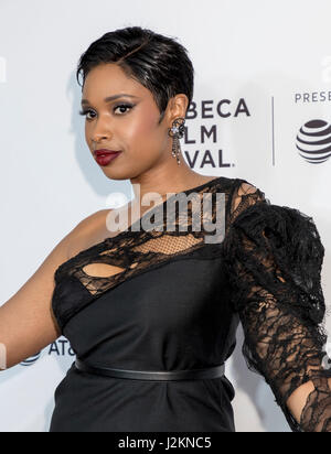 Jennifer Hudson attends the world premiere of "Cats" at Alice Tully ...