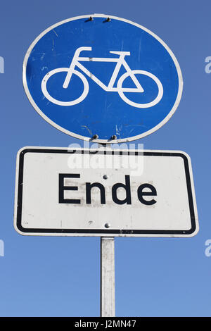 German road sign: end of cycle path Stock Photo - Alamy