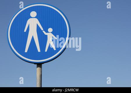 Dutch road sign: footpath Stock Photo - Alamy